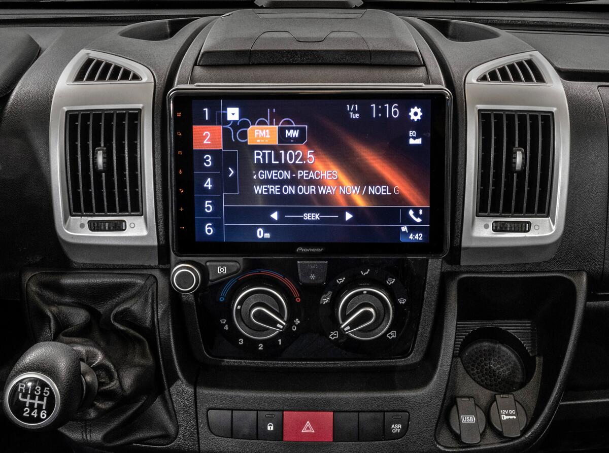 Pioneer AVIC-Z1000DU7-LFH3 Navigationsgerät für FIAT Ducato 7 Typ 250/ ...