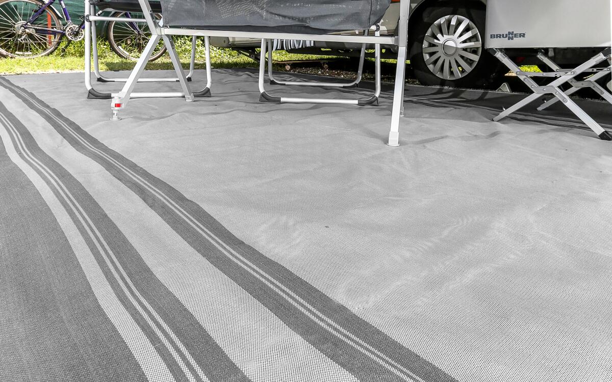 Brunner Trip Vorzeltteppich, grau, 250 x 300 cm bei Camping Wagner ...